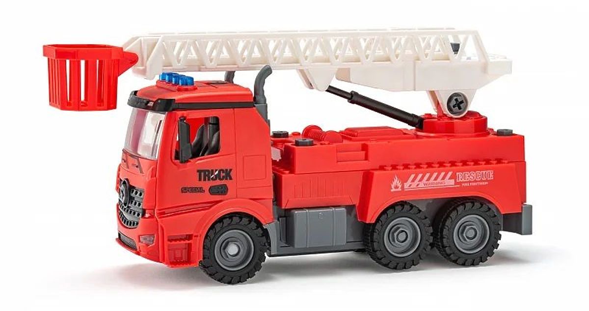 Battery-Powered Fire Truck with Assembly Feature - banaby.eu
